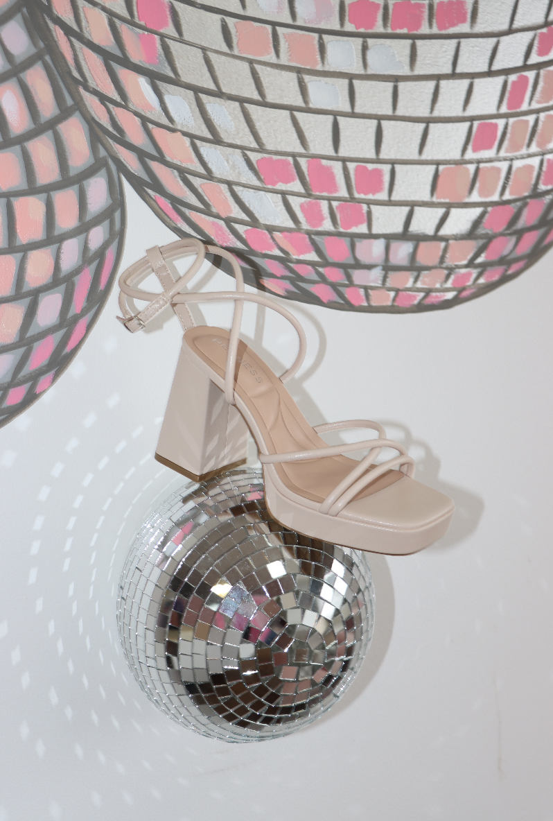 Emily Heels – Glamour Formals